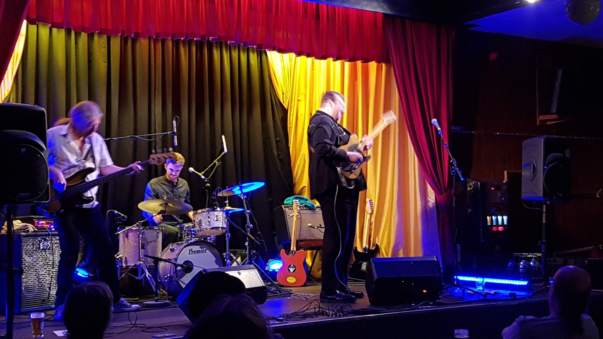 James Oliver Band – The Live Room