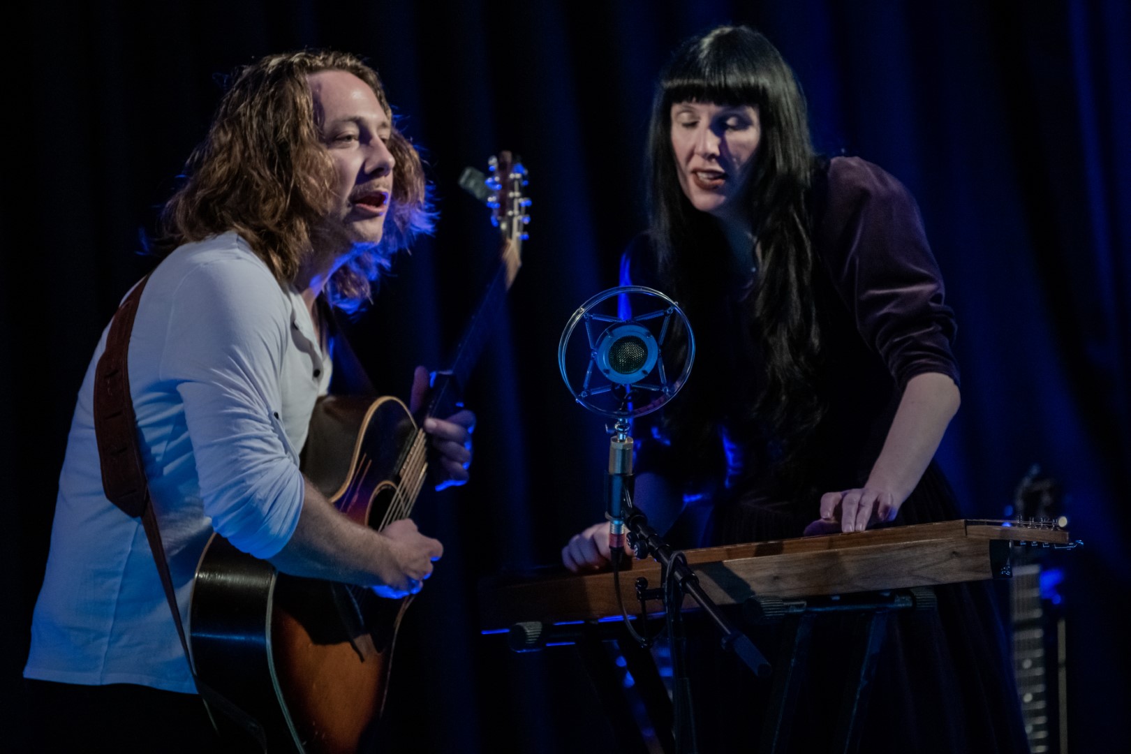 Hannah Sanders & Ben Savage – The Live Room